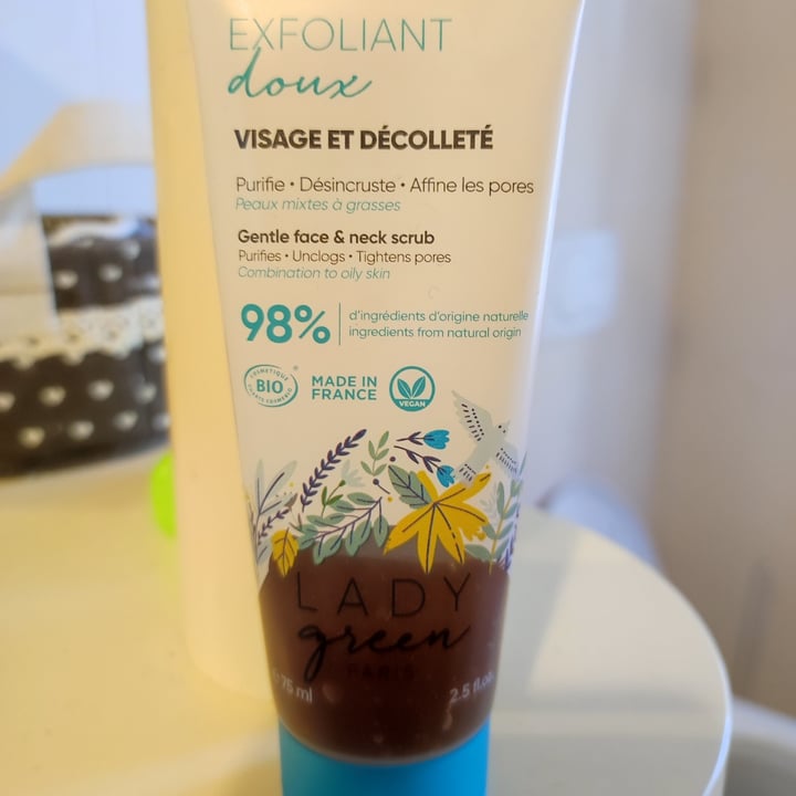 Lady Green exfoliant doux Review | abillion