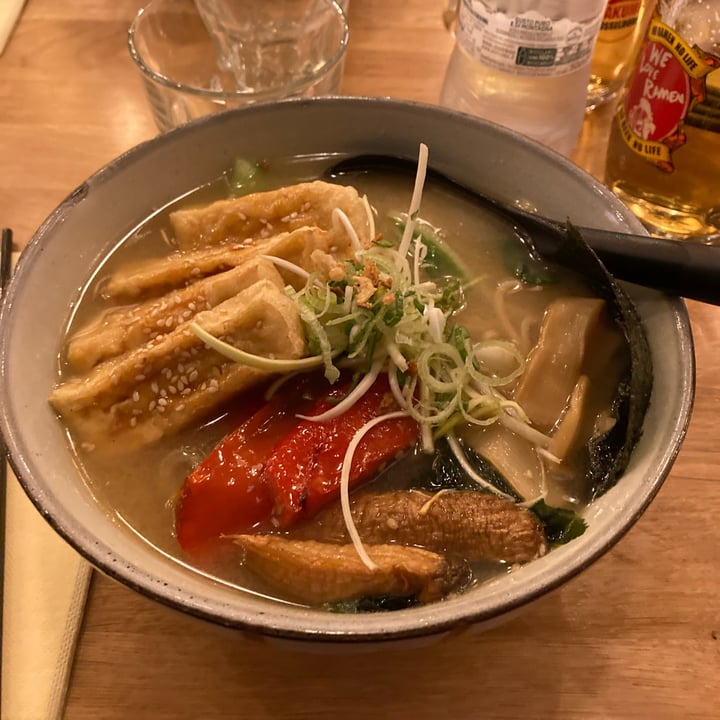 Takumi Ramen Kitchen Milano Milano, Italy Veggie Tofu Miso Ramen Review ...