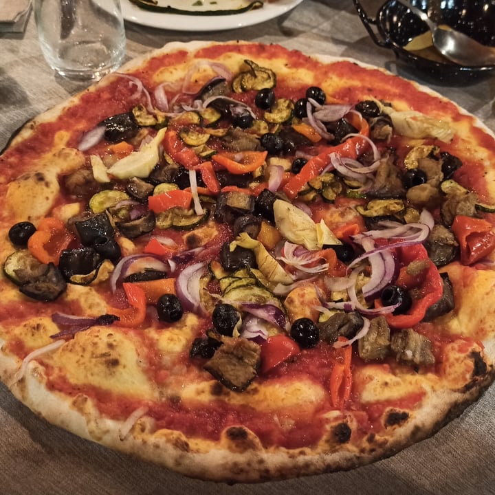 Pizzeria Il Gusto Dei Frati Campagnano di Roma, Italy Pizza Ortolana ...