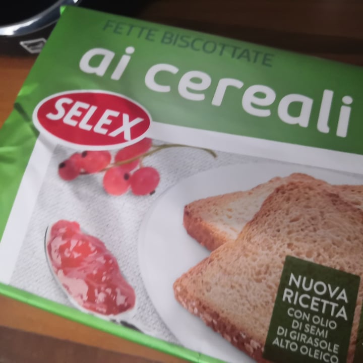 Selex Fette biscottate ai cereali Review | abillion