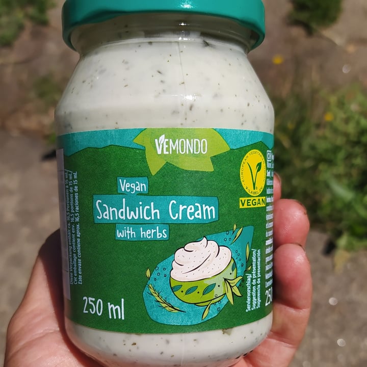 Vemondo Sandwich cream Review | abillion