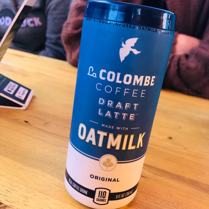 La Colombe Coffee Roasters Draft Latte made with Oatmilk Review | abillion