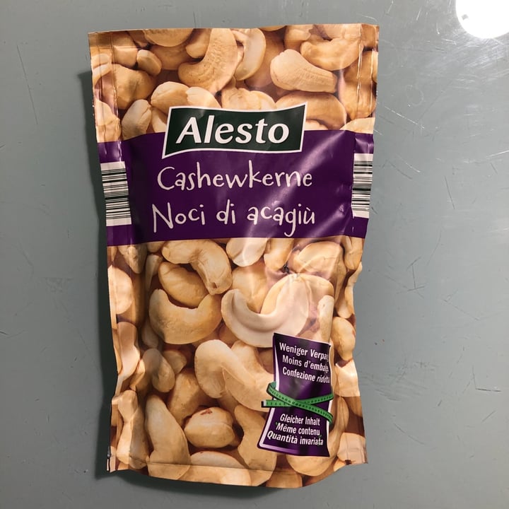 Alesto Noci di acagiù Review | abillion