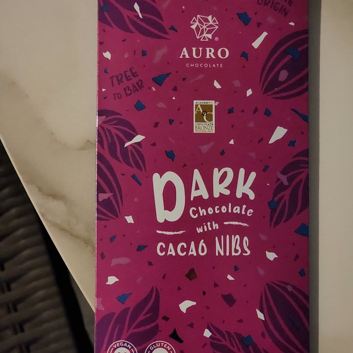 Auro Chocolate Dark Chocolate with Cacao Nibs Review | abillion