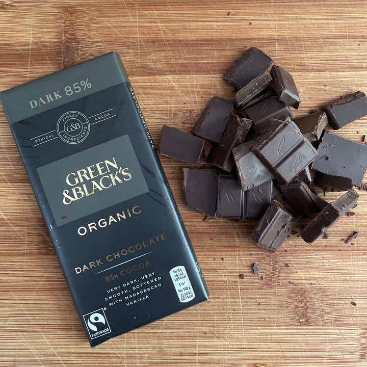Green & Black's Organic 85% Cocoa Dark Chocolate Review | abillion
