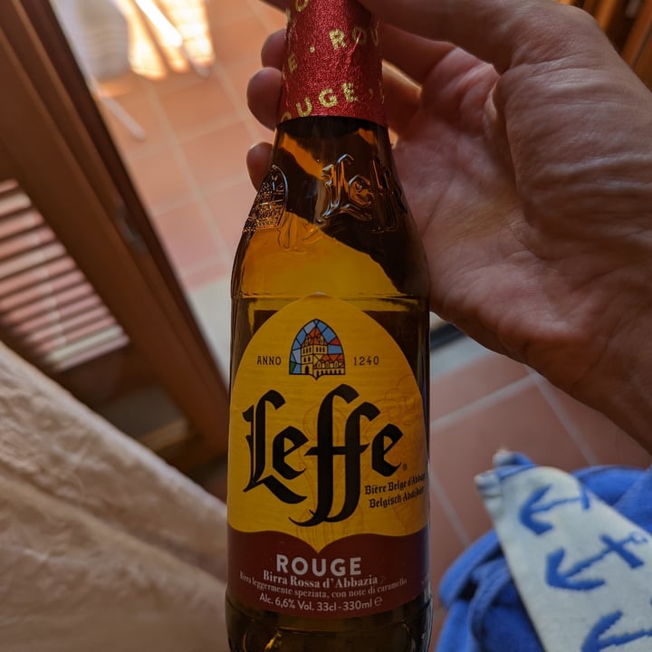 Leffe Rouge Review | abillion