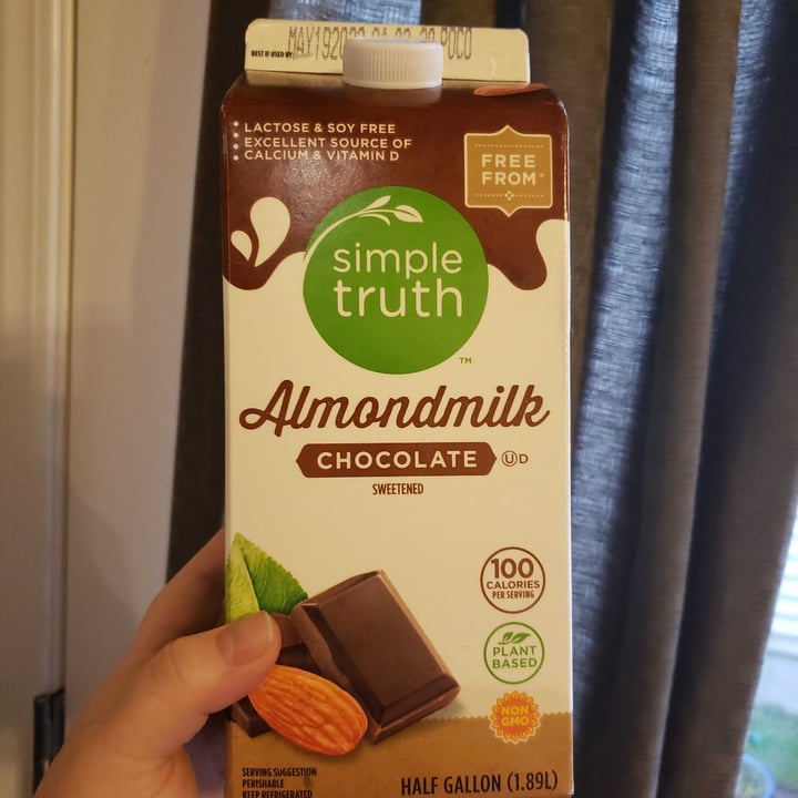 Simple Truth Organic Almondmilk, chocolate Review | abillion