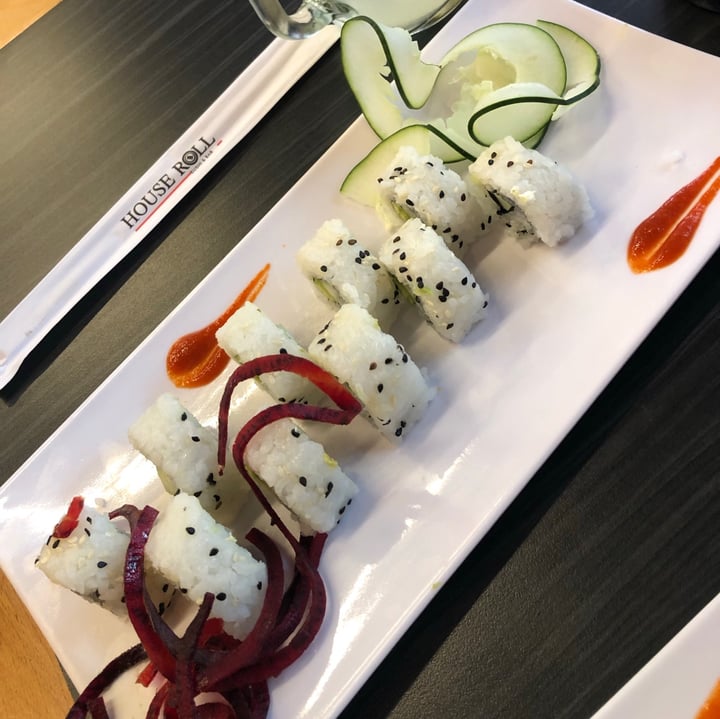 House Roll Revolución, Pachuca de Soto, Mexico Sushi vegetariano Review ...