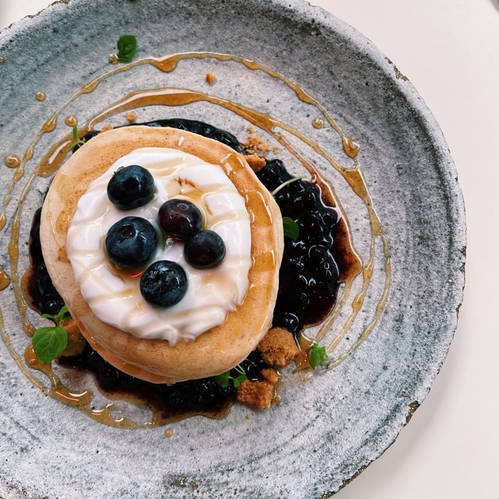 TAB X TAB United Kingdom Blueberry pancakes Review | abillion