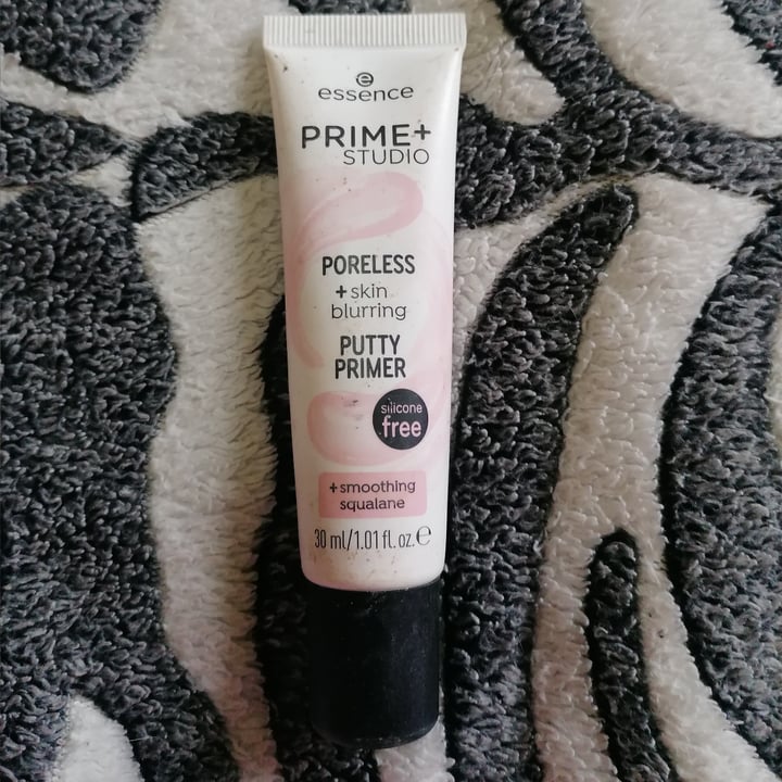 essence cosmetics Putty primer Review | abillion