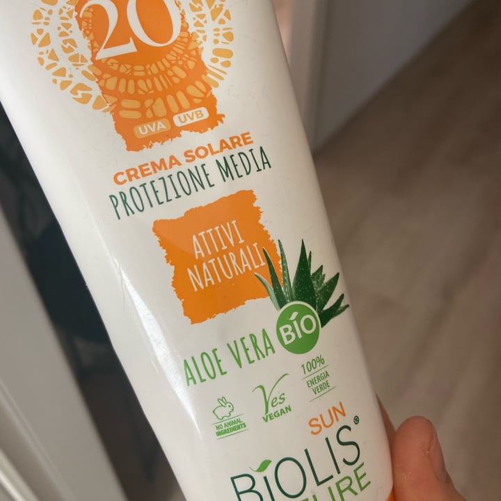 Biolis Nature Crema Solare SPF 20 Review | abillion