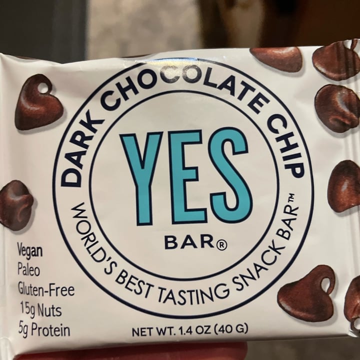 YES Bar Dark Chocolate Chip Snack Bar Review | abillion