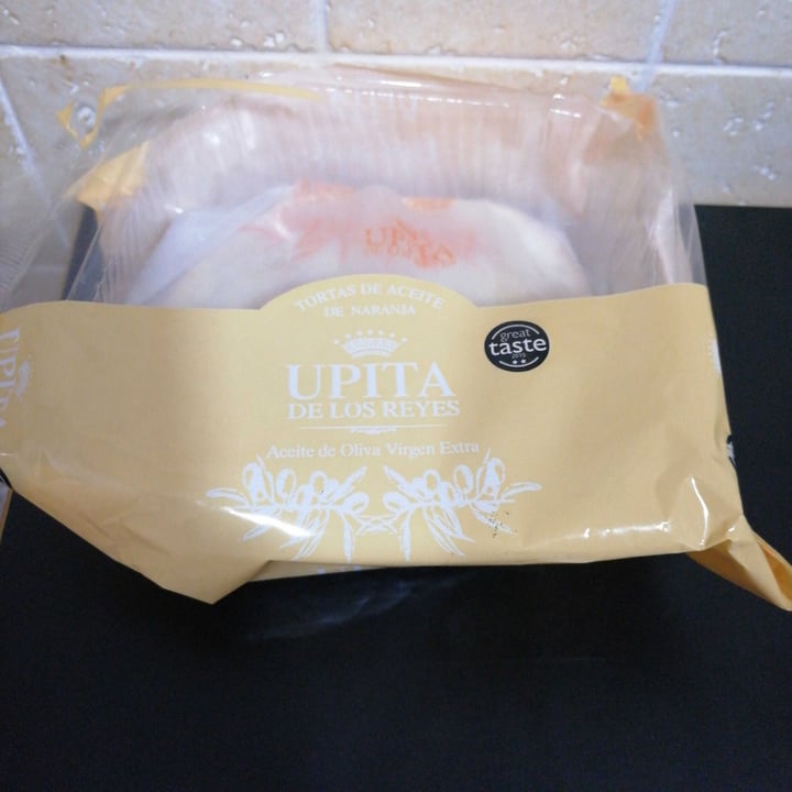 Upita De Los Reyes Reviews | abillion