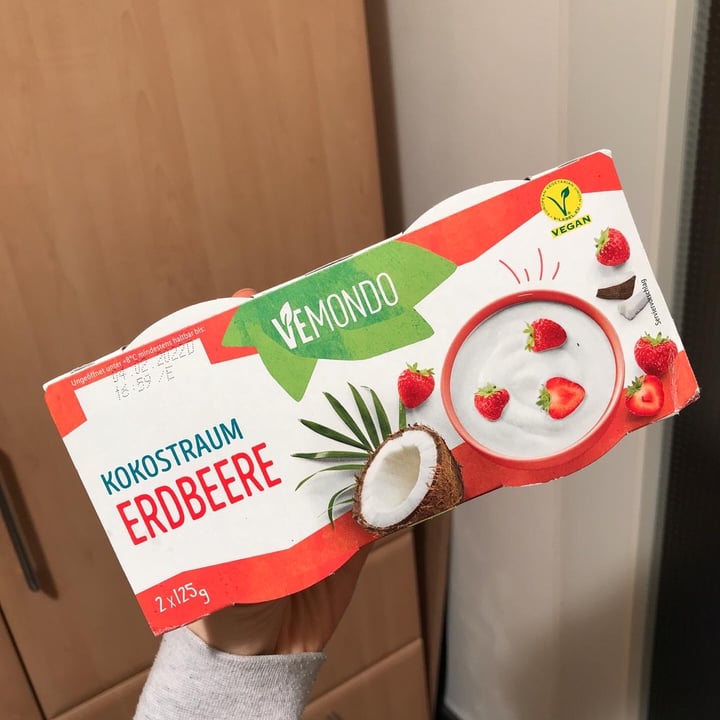 Vemondo Bio coconut with strawberry Review | abillion