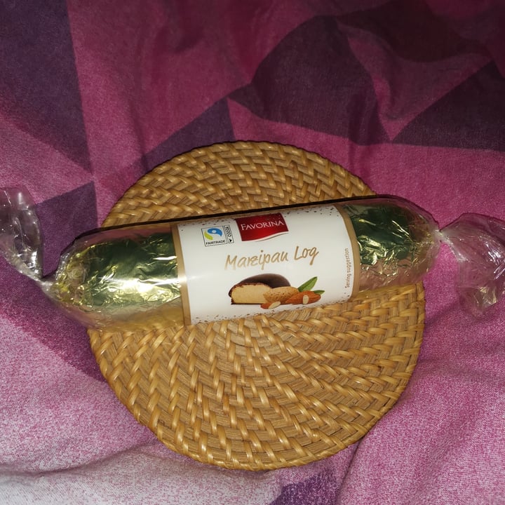 Favorina Marzipan Log Review | abillion