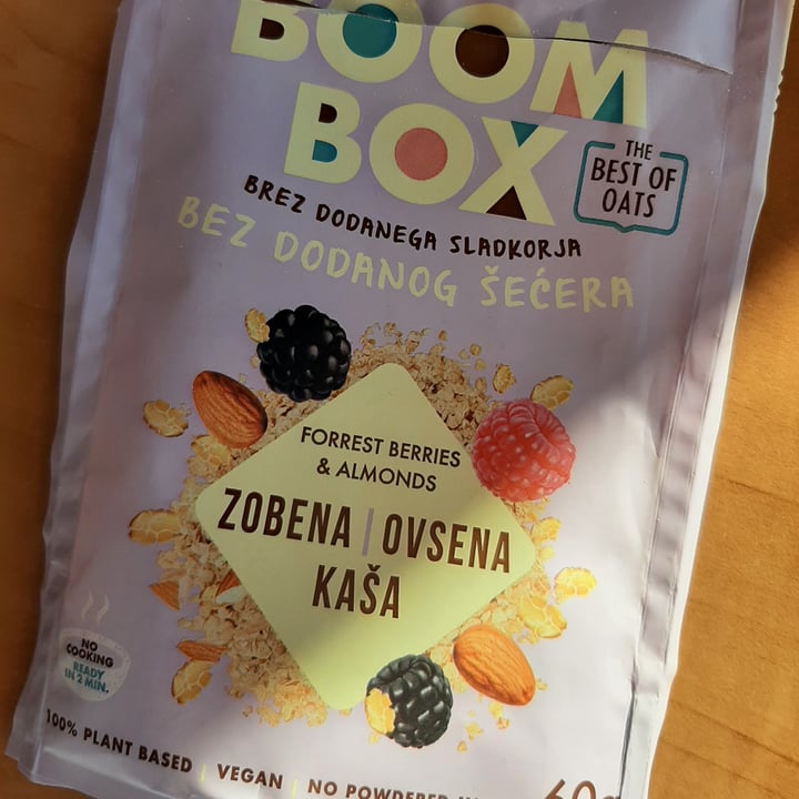 BOOM BOX Forrest Berriea And Almonds Porridge Review | abillion