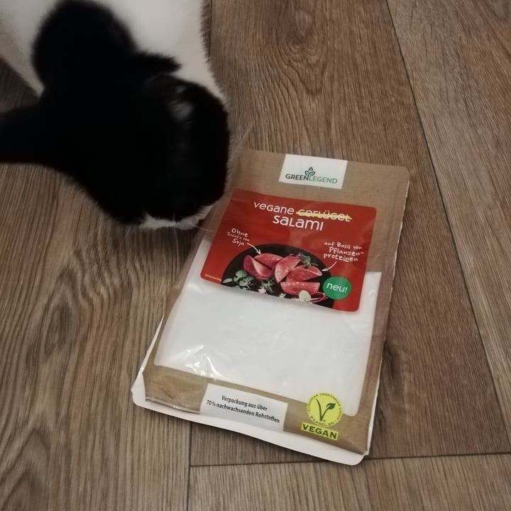 Green Legend Vegane Salami Review | abillion