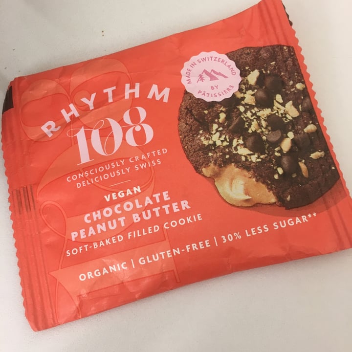 Rhythm 108 Chocolate peanut butter cookie Review | abillion