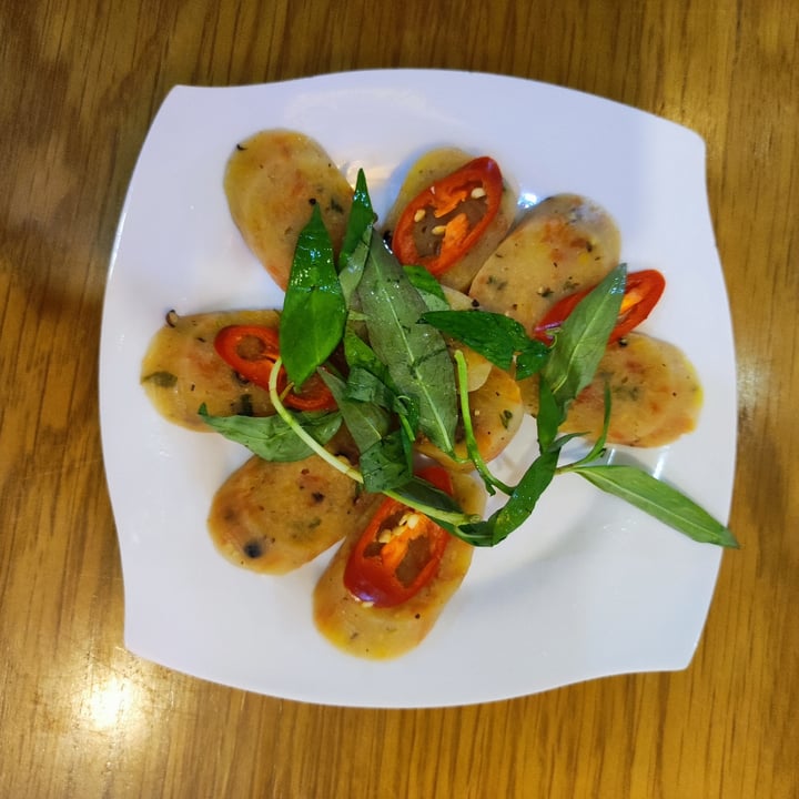 Nhà hàng chay Thiện Duyên Vietnam Vegan Nem Review | abillion