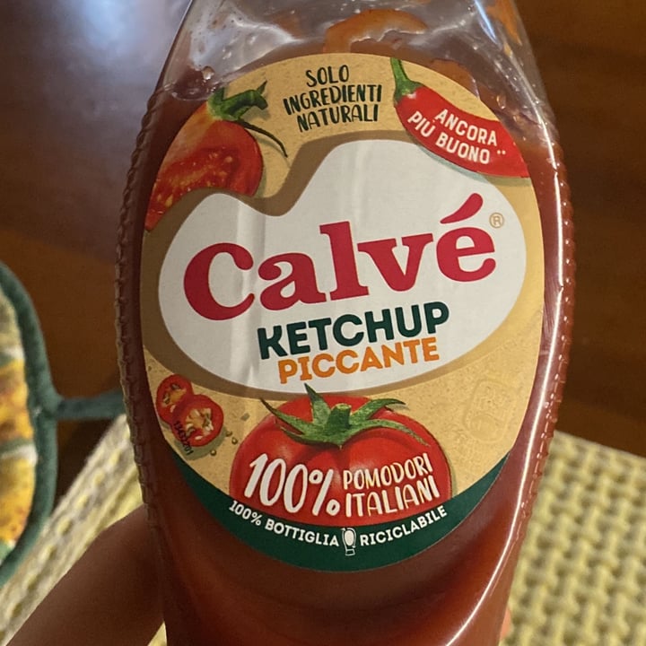 Calvé Ketchup piccante Review | abillion