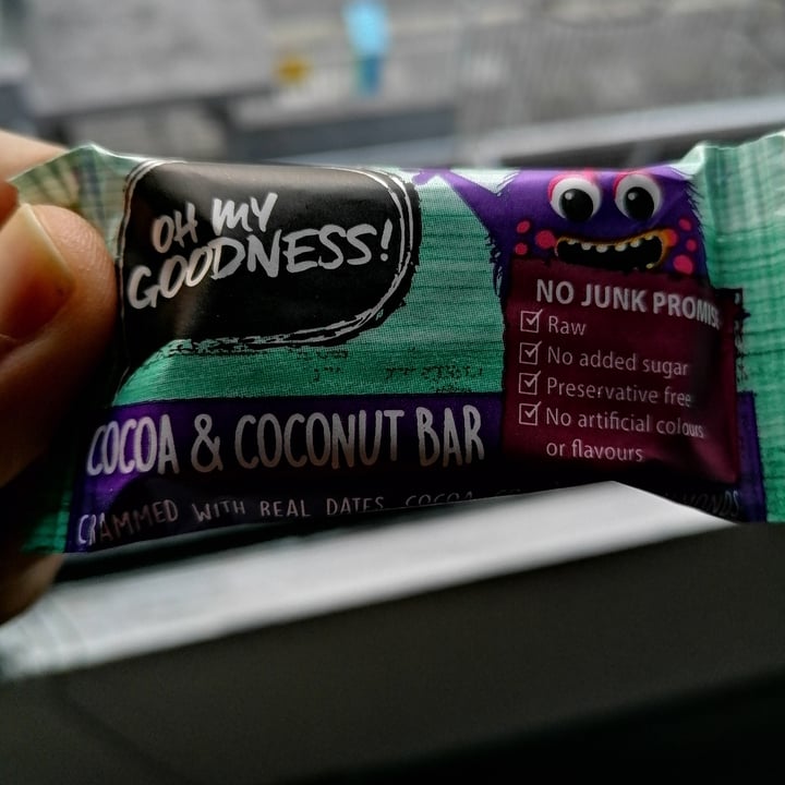 Oh My Goodness! Cocoa and coconut bar Review | abillion