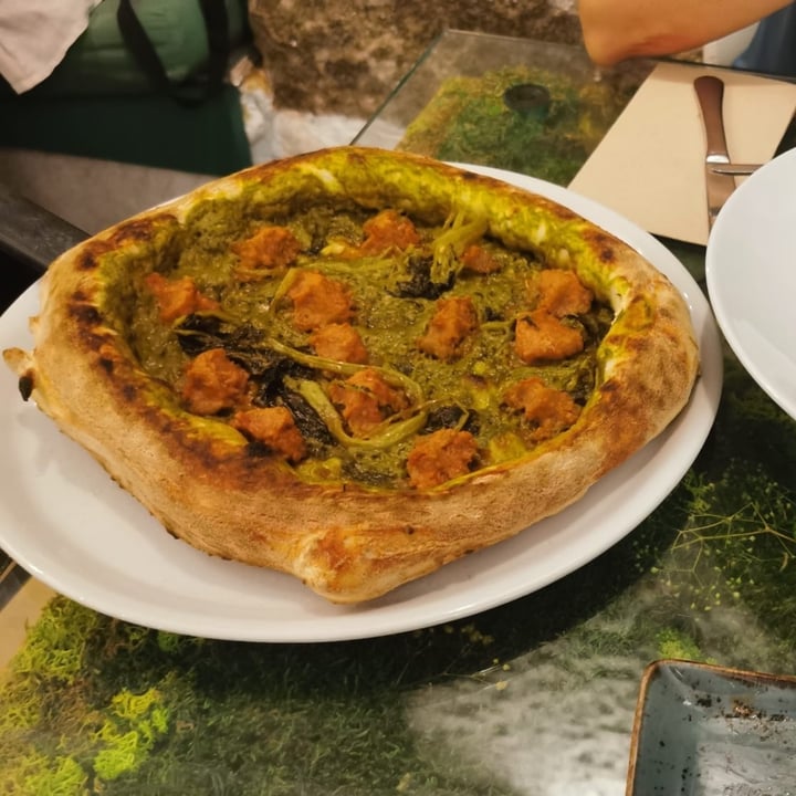 Pizzi & Dixie Madrid, Spain Pizza de salchichas Review | abillion