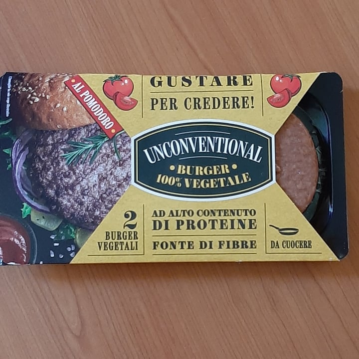 Unconventional Burger Vegetale Al Pomodoro - Tomato Burger Review ...