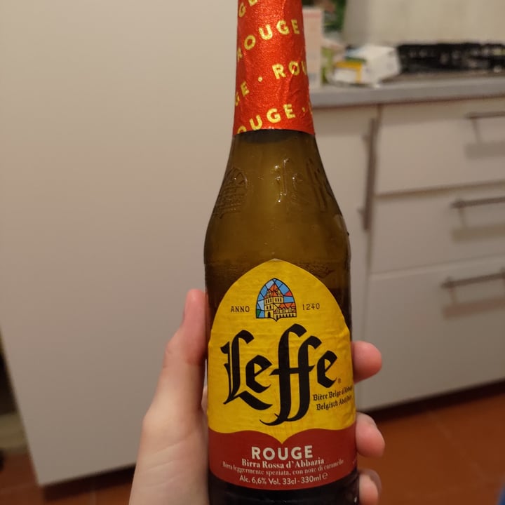 Leffe Rouge Review | abillion