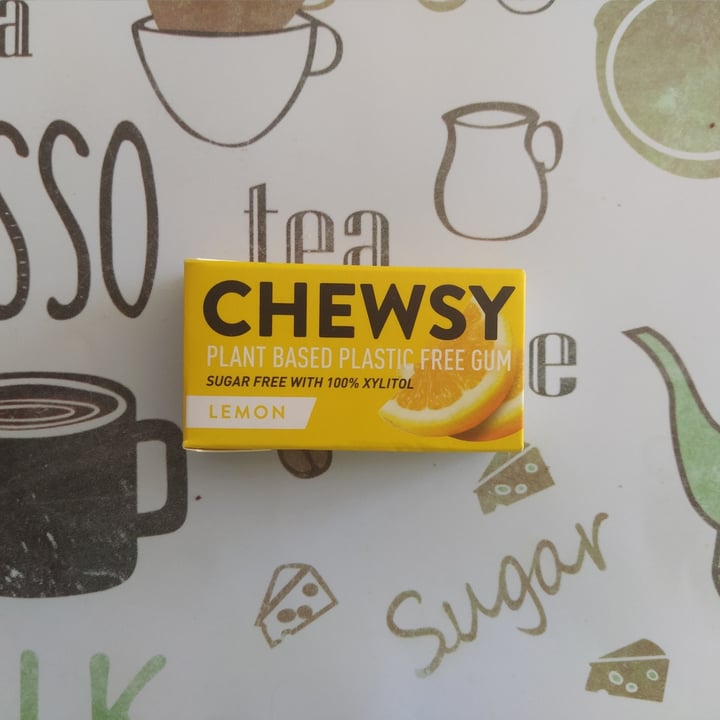 Chewsy Lemon Plastic Free Gum Review | abillion