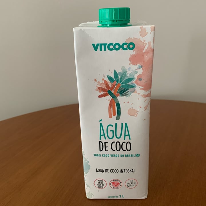 Vitcoco Água De Coco Review | abillion