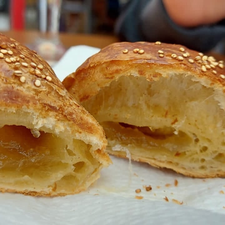 Note di Caffé Granadilla, Spain Croissant Vegetal Review | abillion