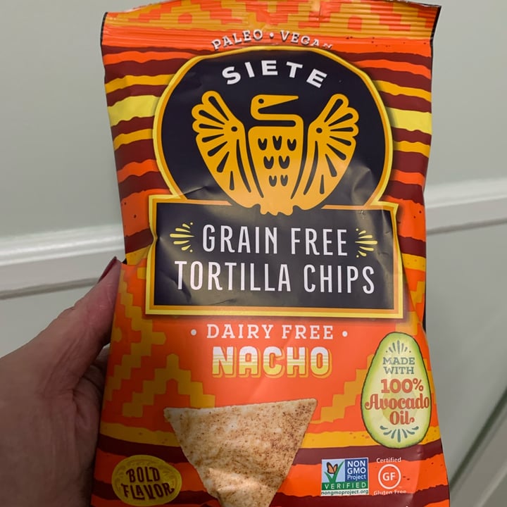 Siete Family Foods Grain Free Tortilla Chips Dairy Free Nacho Review ...