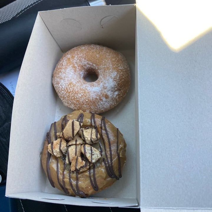 Grumpy & Runt Doughnuts Review | abillion