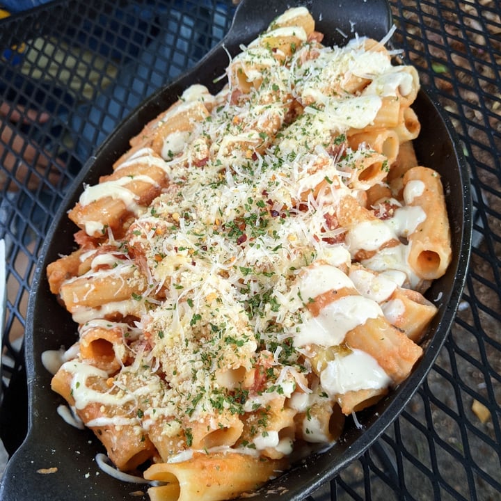 Plant Based Papi Buckman Neighborhood, Portland, United States 4 Cheese ...