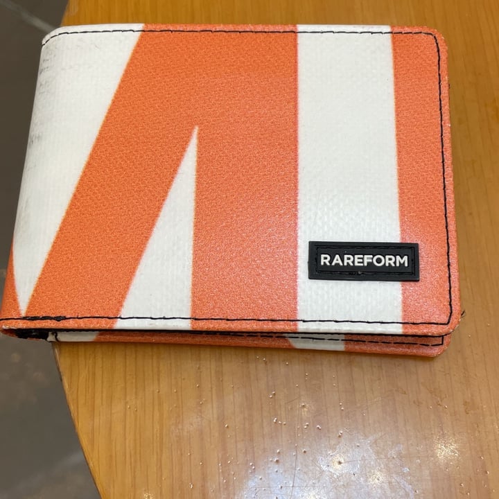 Rareform Anderson Bi-Fold Wallet Review | abillion