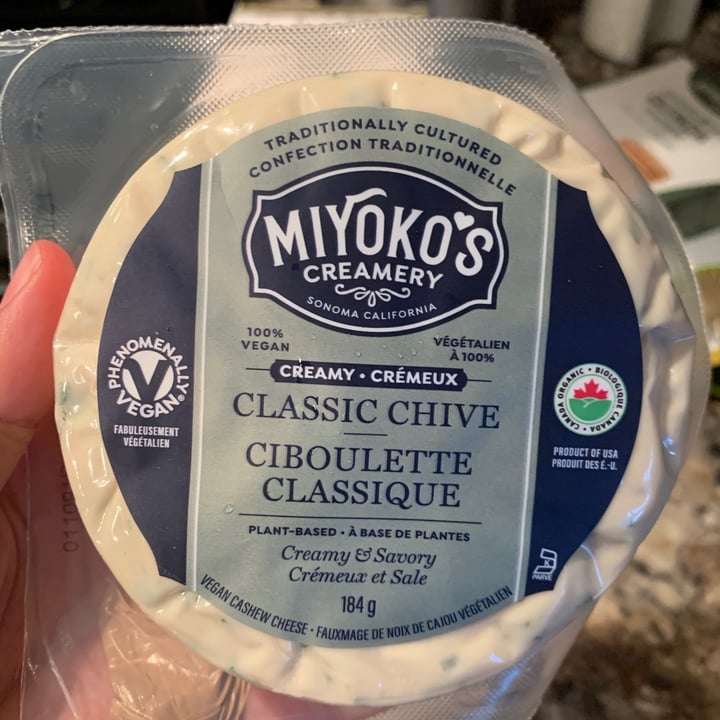 Miyoko's Creamery Double Cream Classic Chive Cashew Milk Cheese Review ...