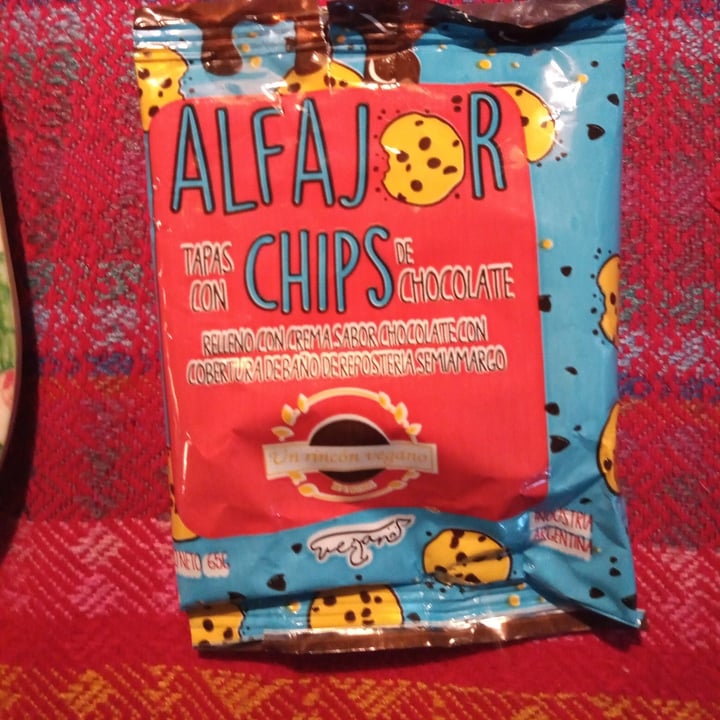 Un Rincón Vegano Alfajor Chips Review | abillion