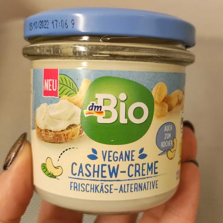 dmBio Vegane cashew creme Review | abillion