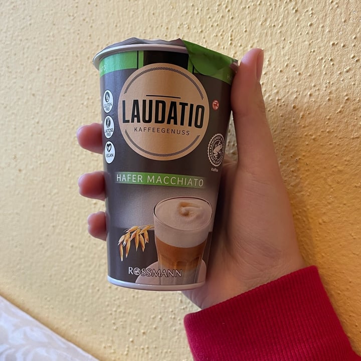 Laudatio Reviews | abillion
