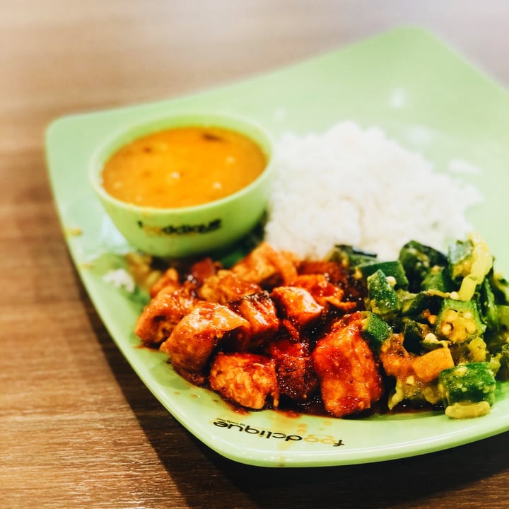 Flavours @ UTown (Foodclique) Queenstown, Singapore Indian Stall ...