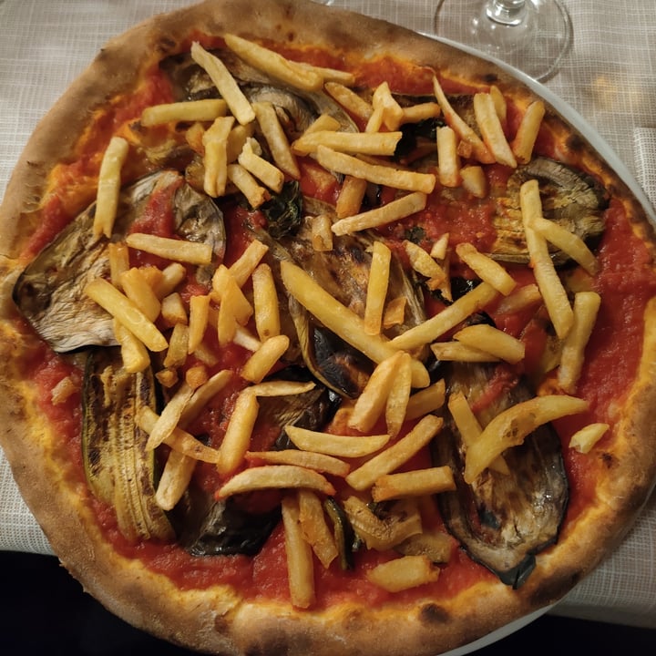 Ristorante Pizzeria Al Gelso Udine, Italy Pizza Con Le Verdure Review ...