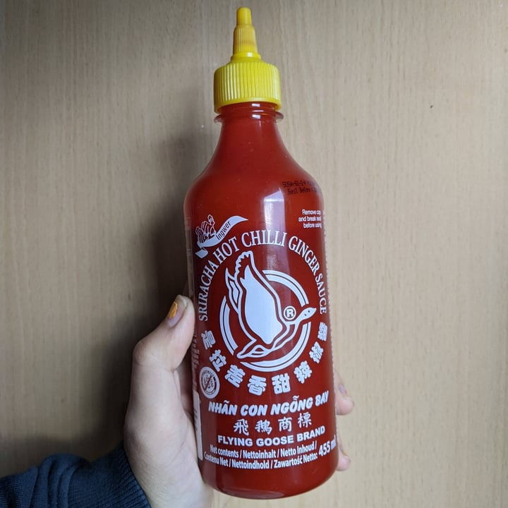 Flying Goose Brand Sriracha Hot Chilli Ginger Sauce Review | abillion