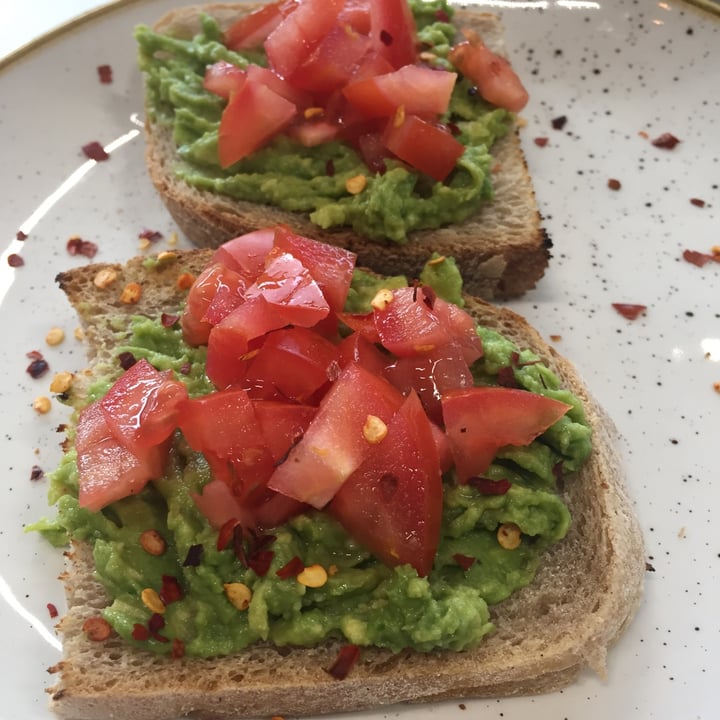 Tesco Cafe Brockworth, United Kingdom Smashed avocado with chopped ...