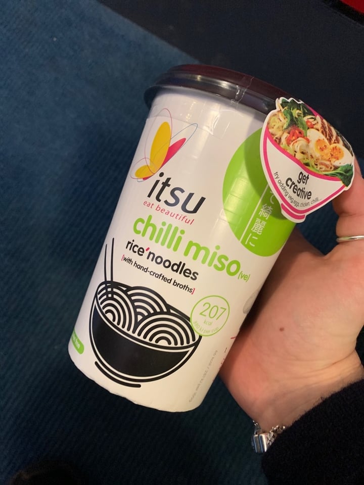 itsu Chilli Miso Rice Noodles Review | abillion