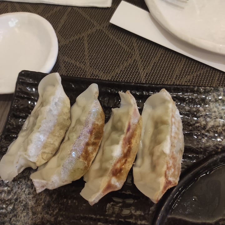 Yoshi Sushi And More Yasai Gyoza Reviews Abillion