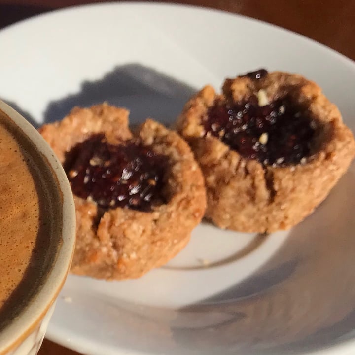 Cafe Puzzi Wilde, Argentina pepas de avena con membrillo Review | abillion