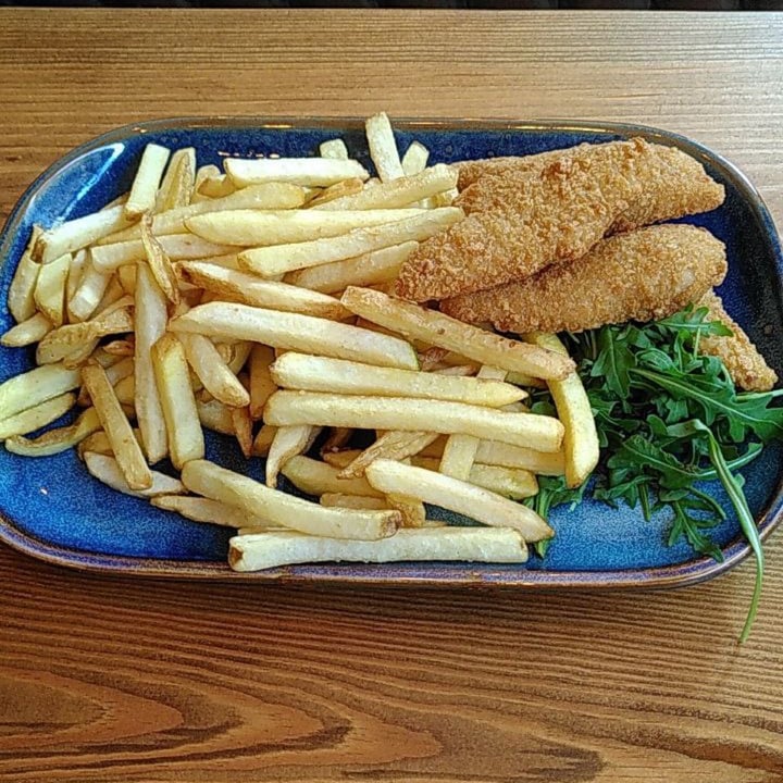 CREMA Lisburn United Kingdom Vegan goujons and fries Review | abillion