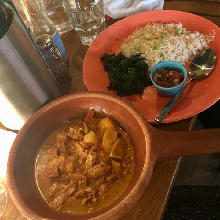 Las Iguanas Edinburgh Bahian Jackfruit Curry Reviews | abillion