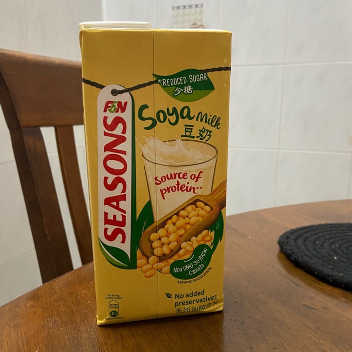 F&N Seasons Soya Milk Review | abillion