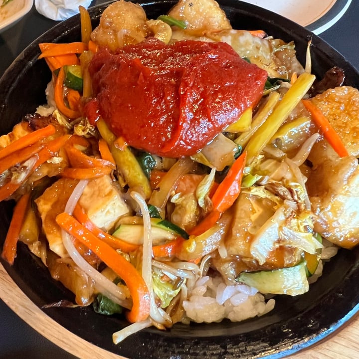 Isshin Sushi Bar & Asian Dining Penticton, Canada Vegan Bibimbap Review ...